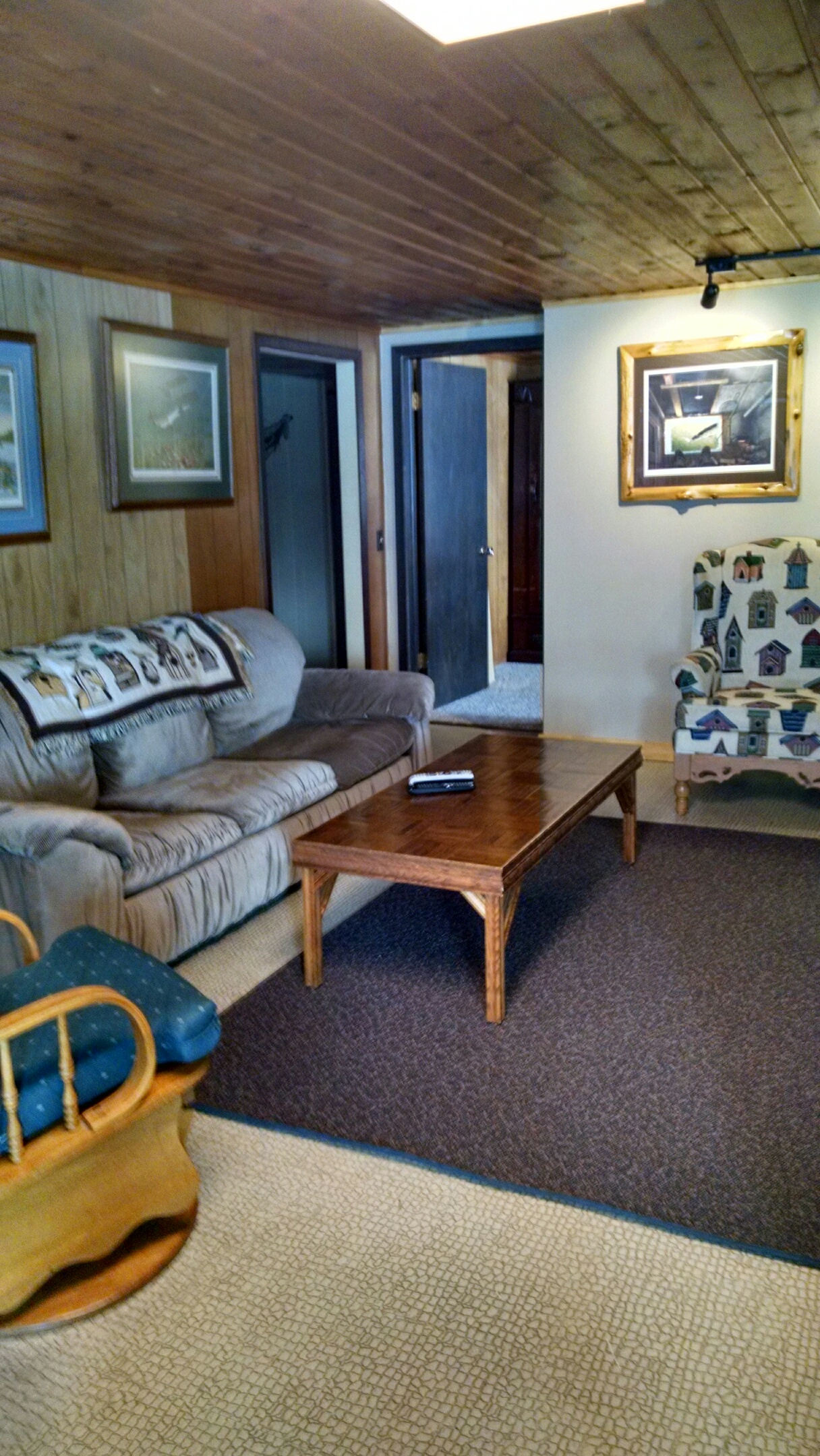 RIVERVIEW: house | Rugged River Resort